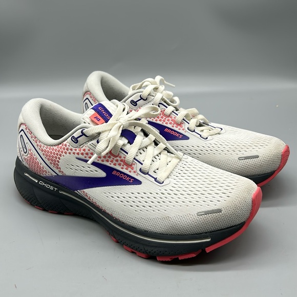 Brooks | Shoes | Brooks Ghost 4 Women Size 75 Color Whitepurple And ...